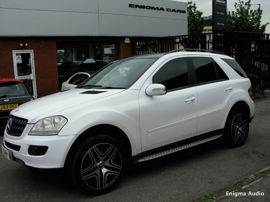 Mercedes-Benz ML W164